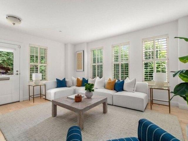 condo with 1 bedroom, Brookline MA DS104266478