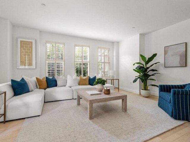 condo with 1 bedroom, Brookline MA ES103808048