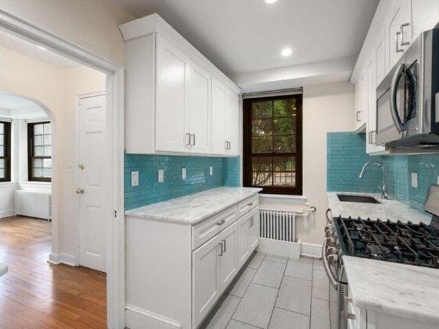 condo with 1 bedroom, Brookline MA ES103186019