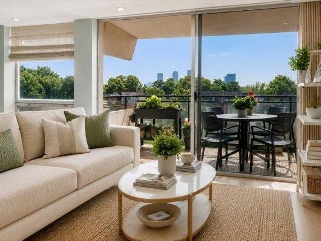 condo with 1 bedroom, Brookline MA ES105082298