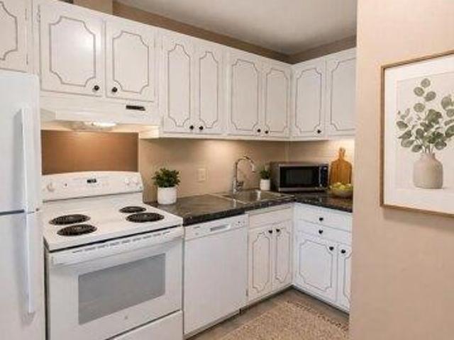 condo with 1 bedroom, Brattleboro VT DLS101706324