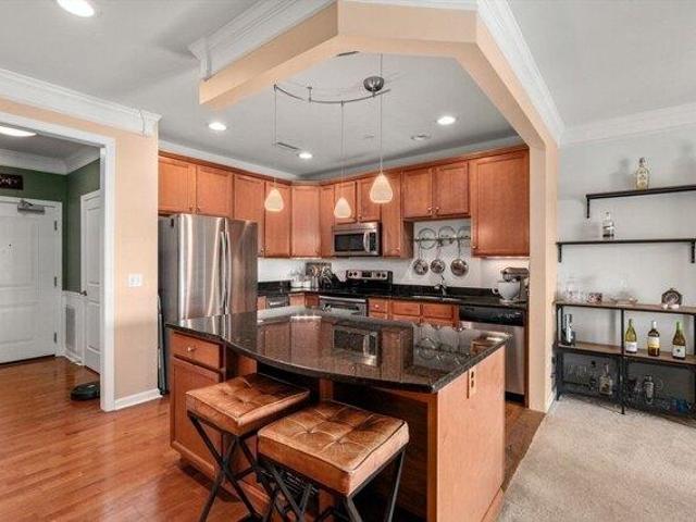 condo with 1 bedroom, Braintree MA DS103247488