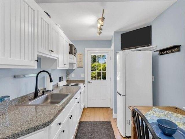 condo with 1 bedroom, Brewster MA DS104077427