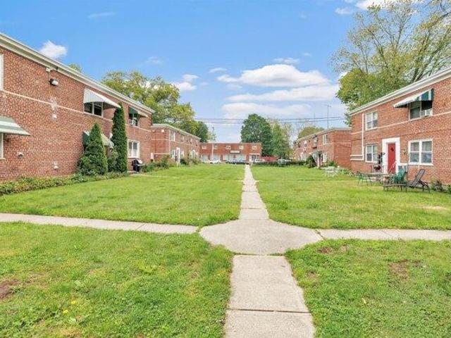 condo with 1 bedroom, Bridgeport CT DS104112063