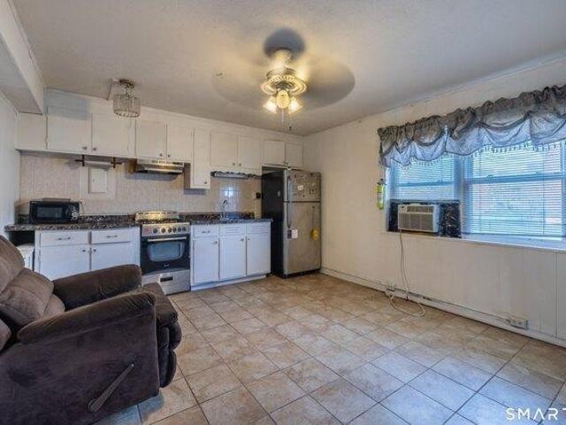 condo with 1 bedroom, Bridgeport CT DS102476052