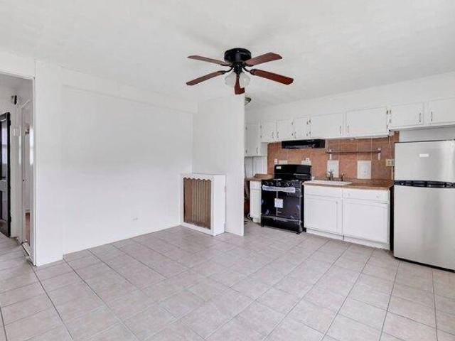 condo with 1 bedroom, Bridgeport CT ES104112063