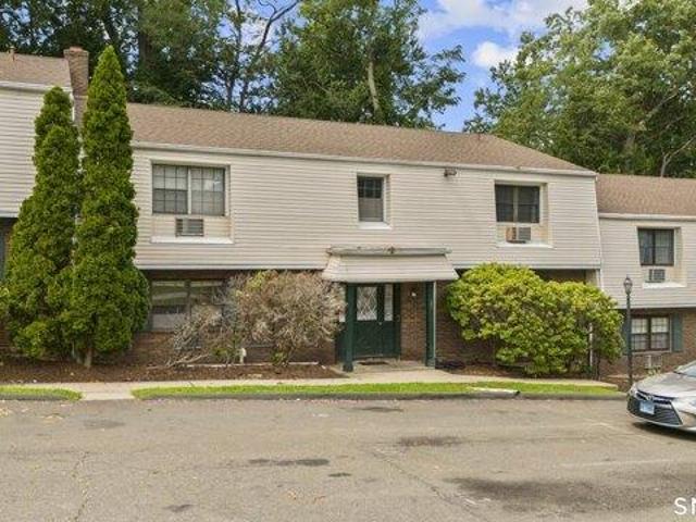 condo with 1 bedroom, Bridgeport CT ES105158827