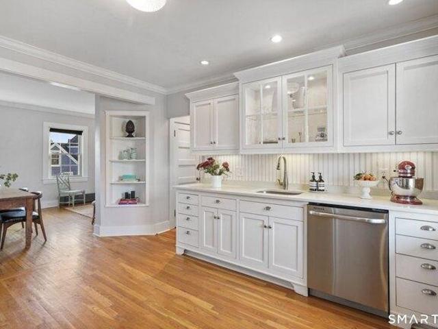 condo with 1 bedroom, Bridgeport CT ES102824869