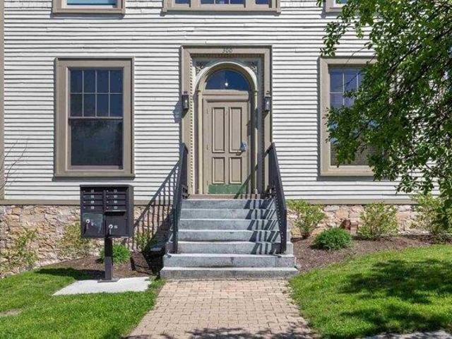 condo with 1 bedroom, Burlington VT DLS102583065