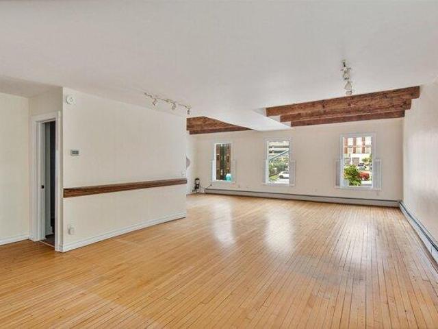 condo with 1 bedroom, Burlington VT DS102314300
