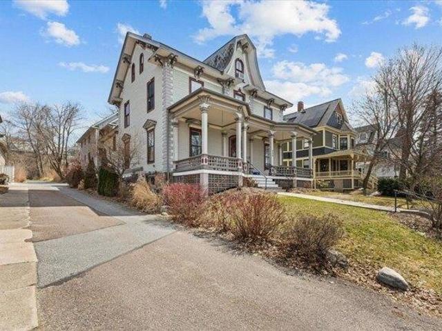 condo with 1 bedroom, Burlington VT DS103664281