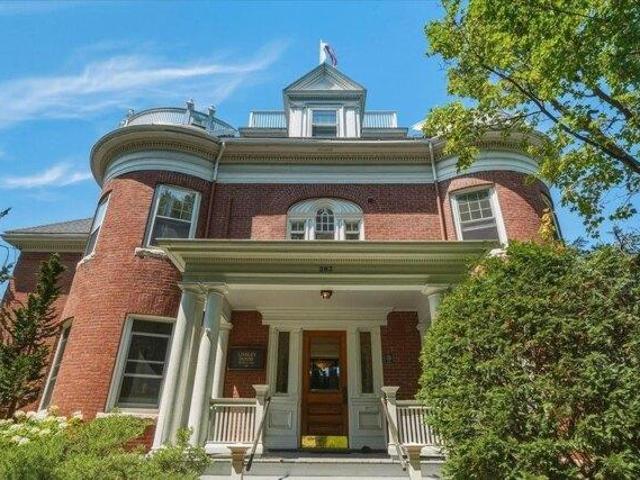 condo with 1 bedroom, Burlington VT ES105174196