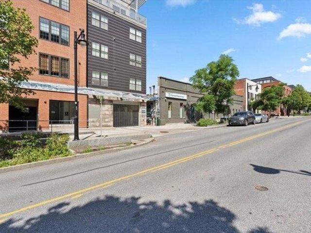 condo with 1 bedroom, Burlington VT ES105202794