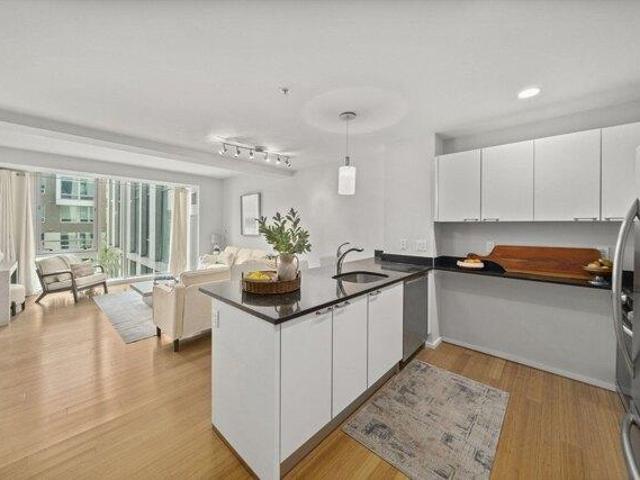 condo with 1 bedroom, Cambridge MA DLS102445933