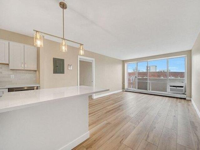 condo with 1 bedroom, Cambridge MA DS102595016