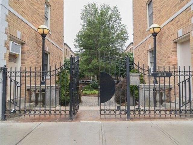 condo with 1 bedroom, Cambridge MA DS104232842
