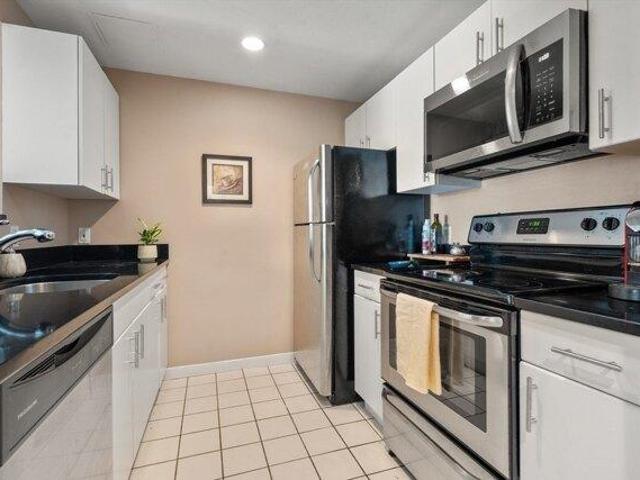 condo with 1 bedroom, Cambridge MA ES103969827