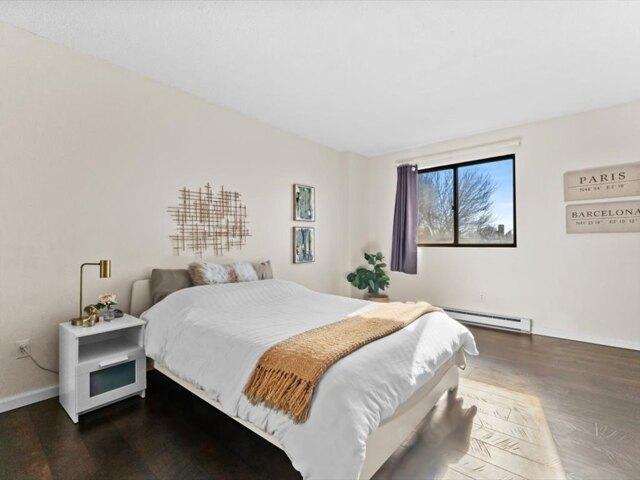 condo with 1 bedroom, Cambridge MA ES103101742