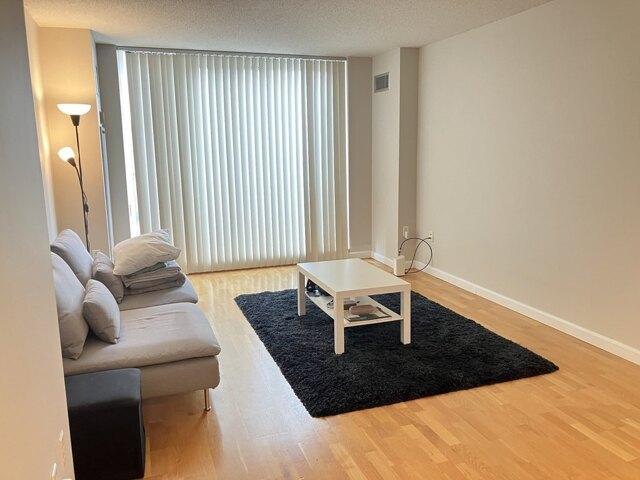 condo with 1 bedroom, Cambridge MA ES105533944