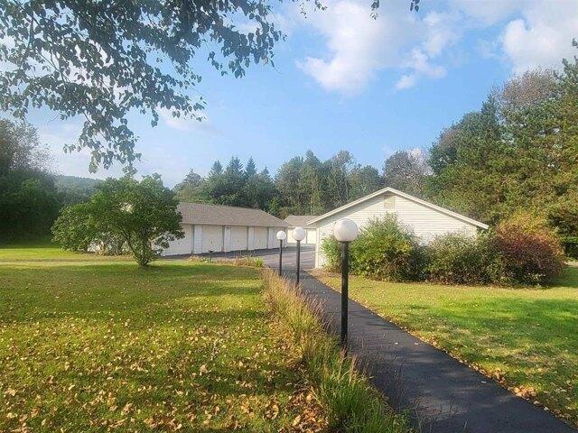condo with 1 bedroom, Campton NH ES104443523