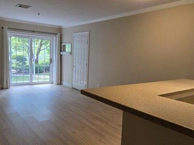 condo with 1 bedroom, Canton MA ES105095166