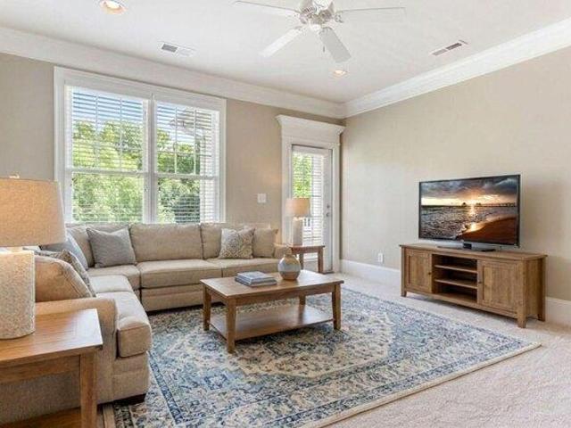 condo with 1 bedroom, Cary NC ES104906705