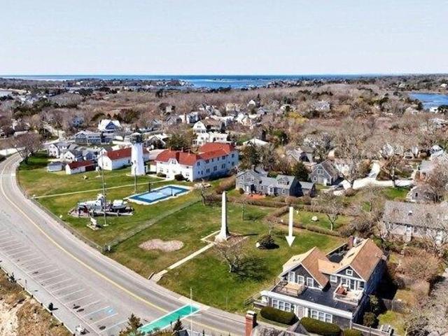 condo with 1 bedroom, Chatham MA DS102371162