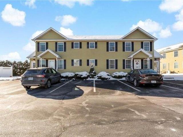 condo with 1 bedroom, Charlestown RI DS103073590