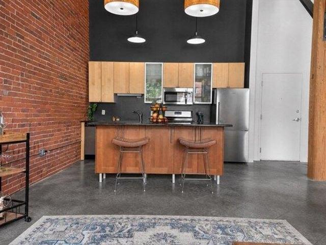 condo with 1 bedroom, Chelsea MA DS103439615