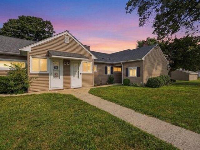 condo with 1 bedroom, Chicopee MA ES104870076