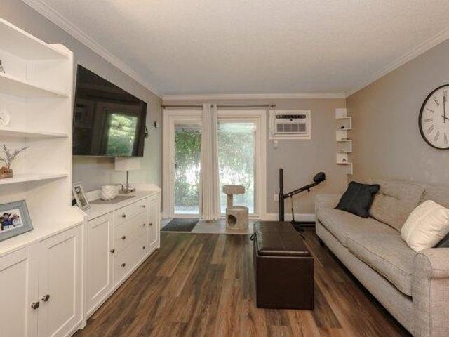 condo with 1 bedroom, Concord NH DS104007657