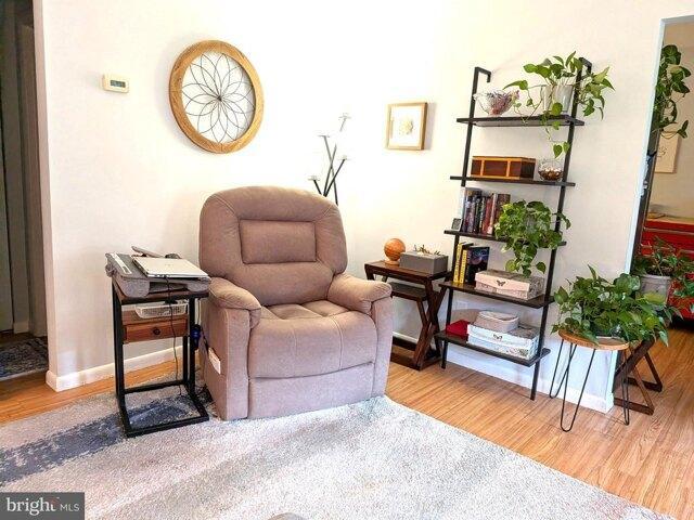 condo with 1 bedroom, Collingswood NJ ES105232339