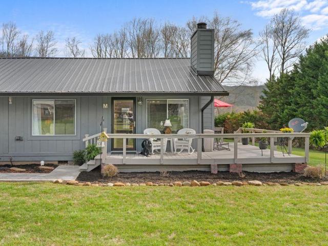 condo with 1 bedroom, Cosby TN ES101012172