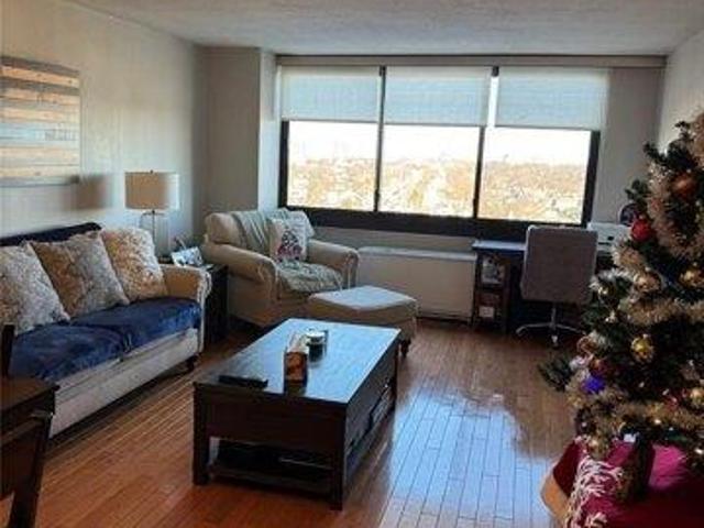 condo with 1 bedroom, Cliffside Park NJ DLS101603551