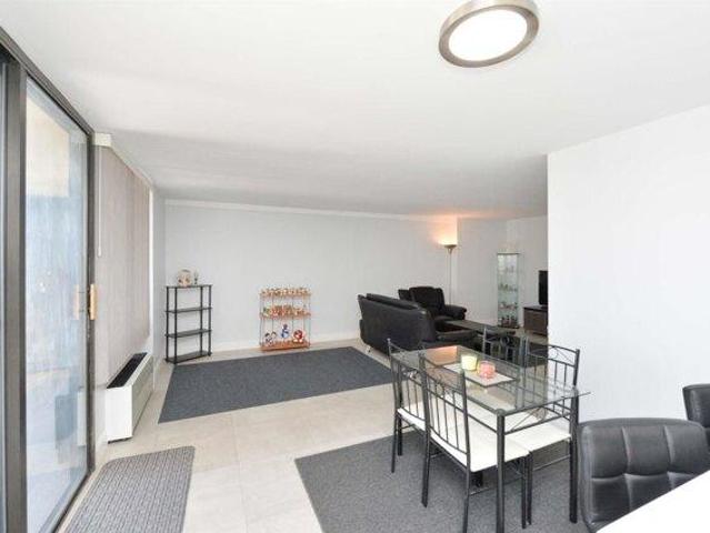 condo with 1 bedroom, Cliffside Park NJ ES104789447