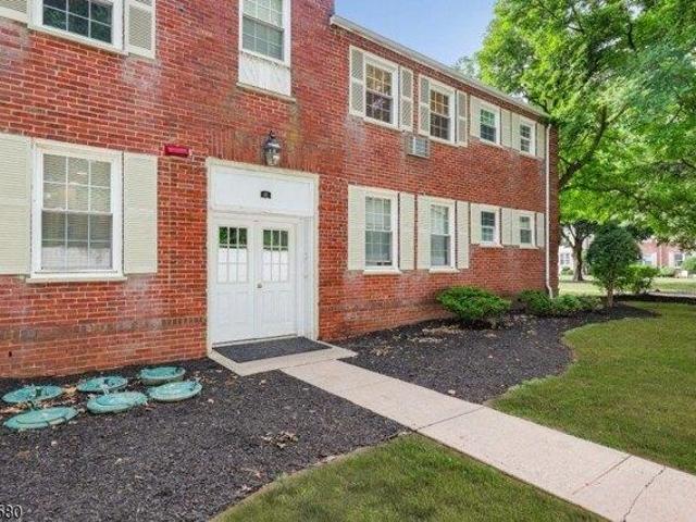 condo with 1 bedroom, Cranford NJ DS104329170