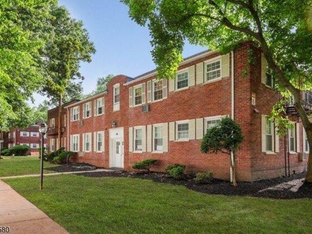 condo with 1 bedroom, Cranford NJ ES104329170