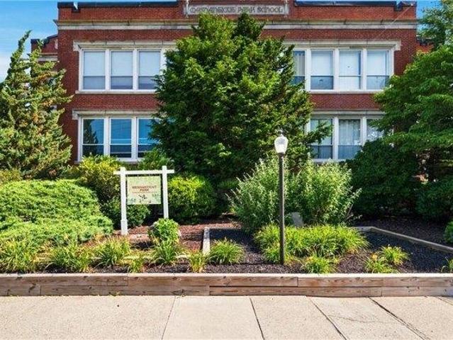 condo with 1 bedroom, Cranston RI DS104295736