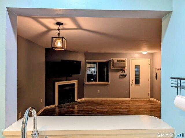 condo with 1 bedroom, Danbury CT DLS101574876