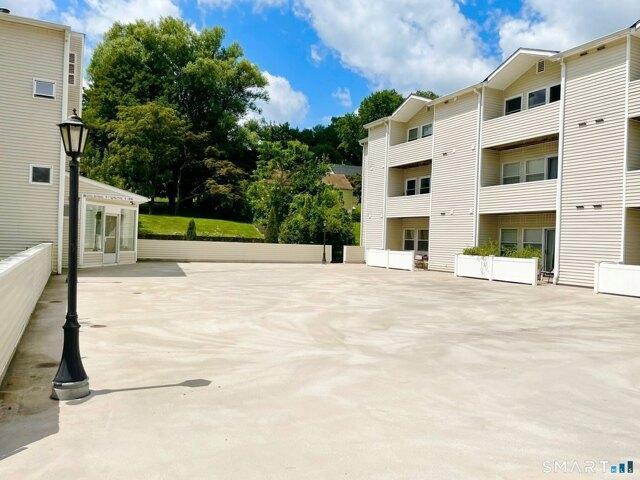 condo with 1 bedroom, Danbury CT DLS101660802