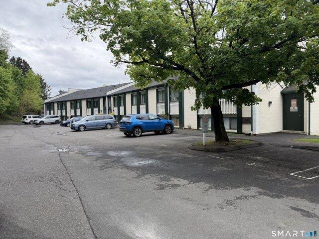 condo with 1 bedroom, Danbury CT DLS102313805