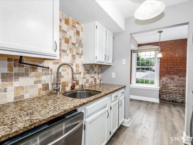 condo with 1 bedroom, Danbury CT DS104190633