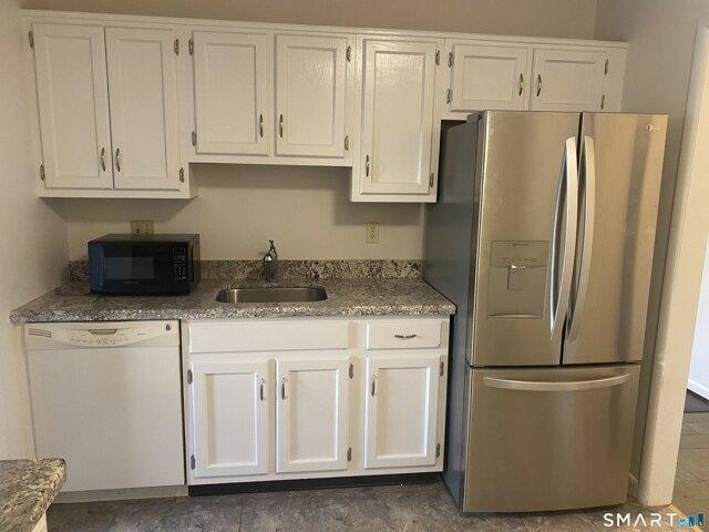 condo with 1 bedroom, Danbury CT DS103072356