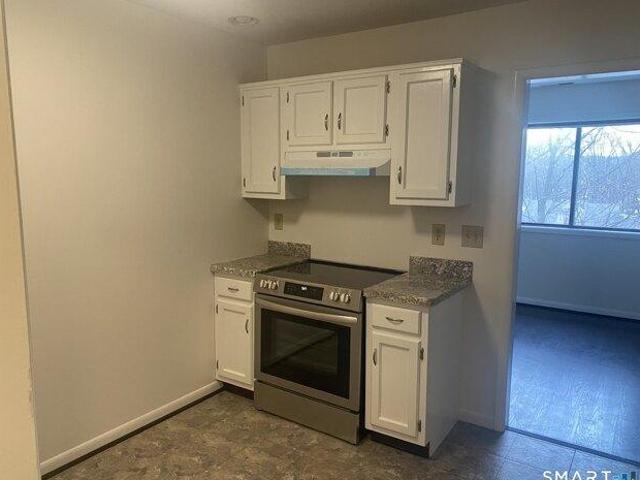 condo with 1 bedroom, Danbury CT ES104351943