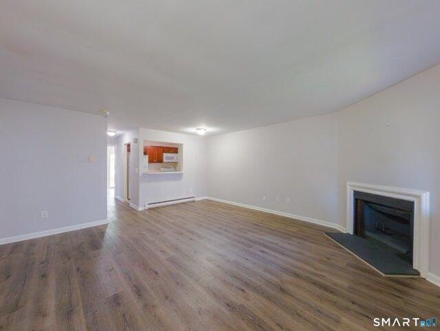 condo with 1 bedroom, Danbury CT ES105122946