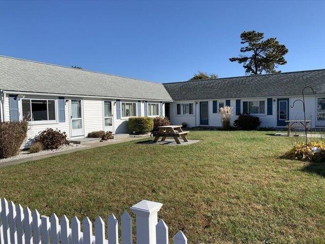 condo with 1 bedroom, Dennis MA DS104296010
