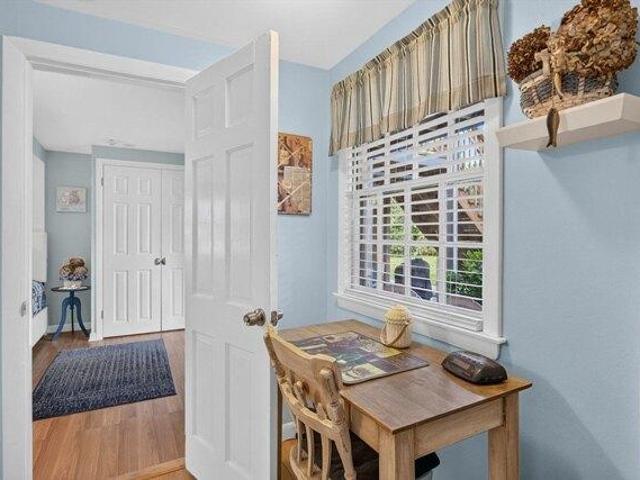 condo with 1 bedroom, Dennis MA ES105173237