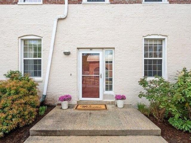 condo with 1 bedroom, Dedham MA ES103441701