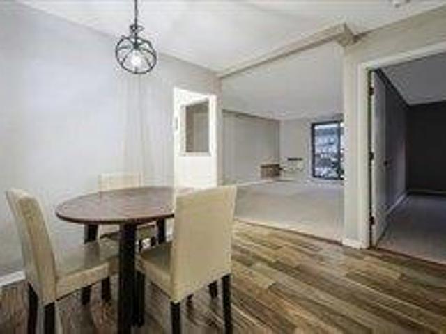 condo with 1 bedroom, Dedham MA ES105122757