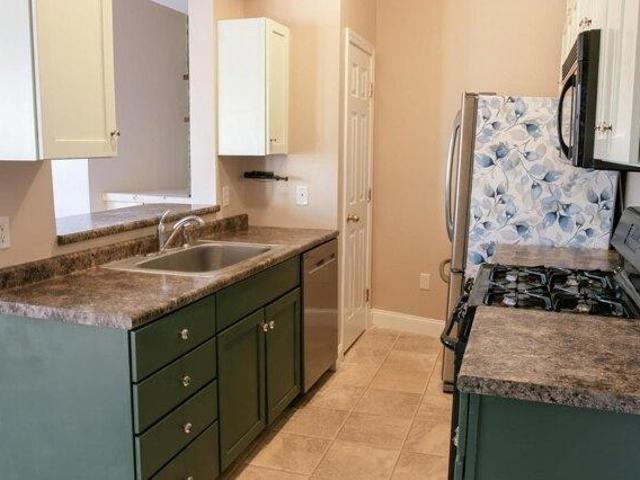condo with 1 bedroom, Dover NH ES103663529